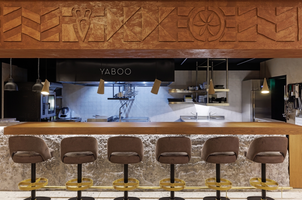 Η Ιστορία – Yaboo